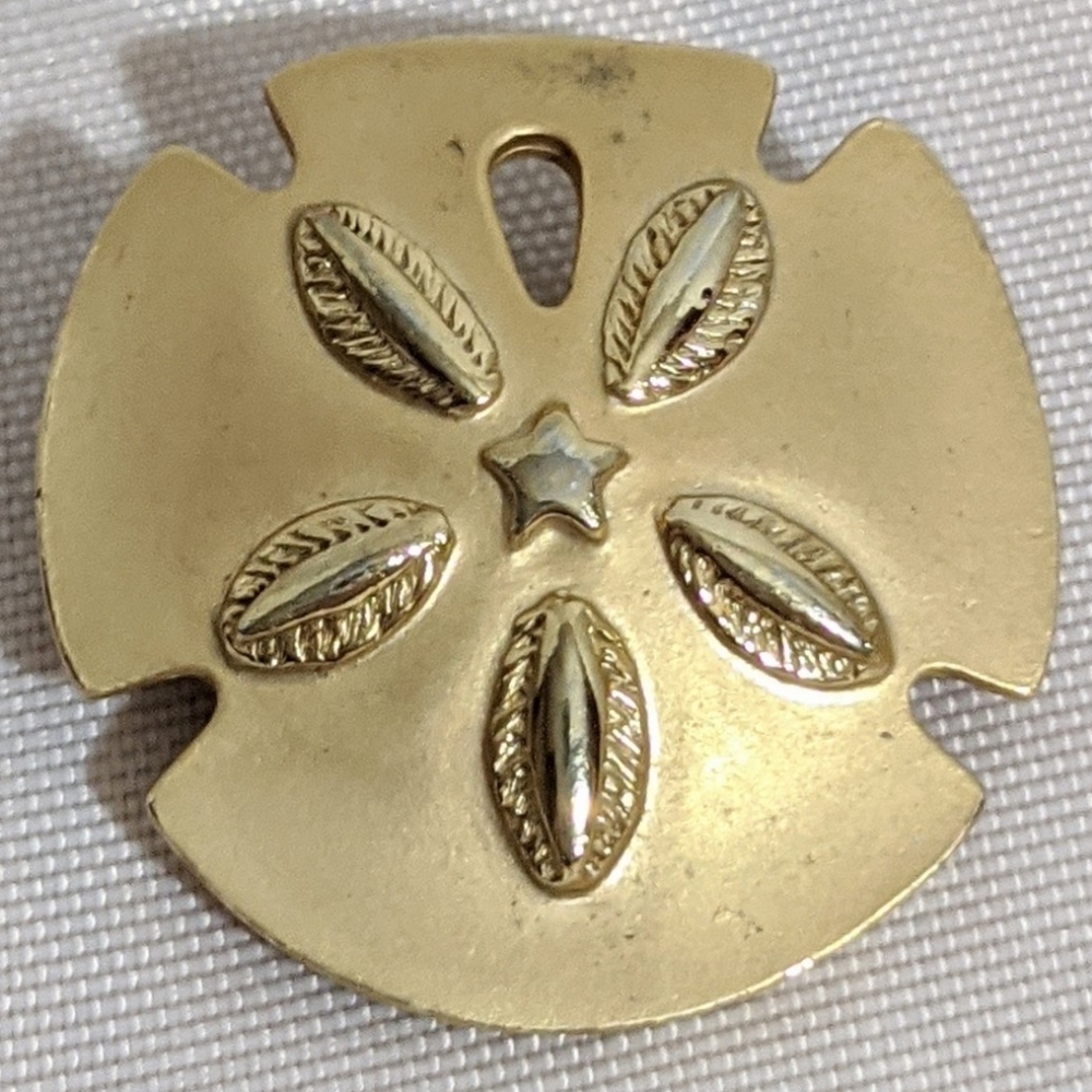 Vintage Gold Fuller Brush Sand Dollar Brooch - Gem